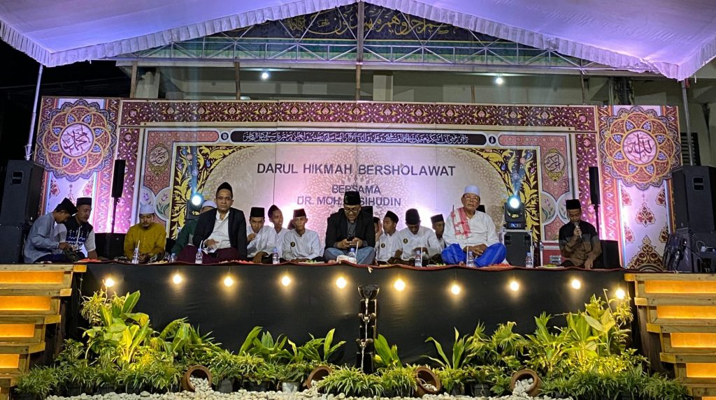 PP Darul Hikmah Bersholawat - Pondok Modern Darul Hikmah